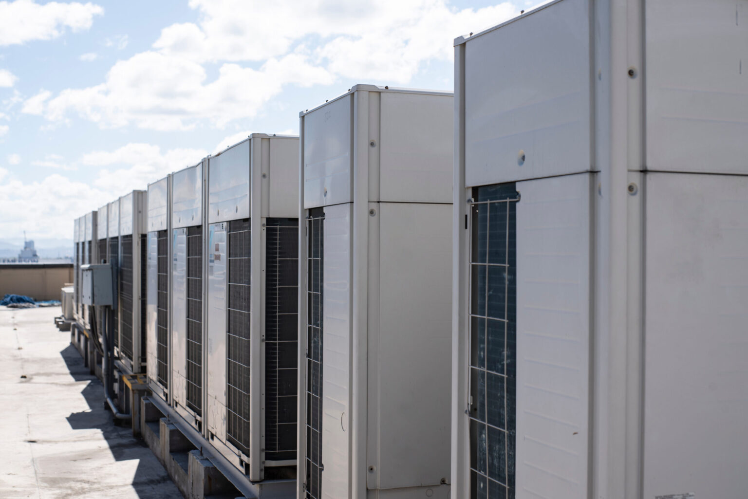 How Does a Commercial VRF System Work? | Mission Mechanical